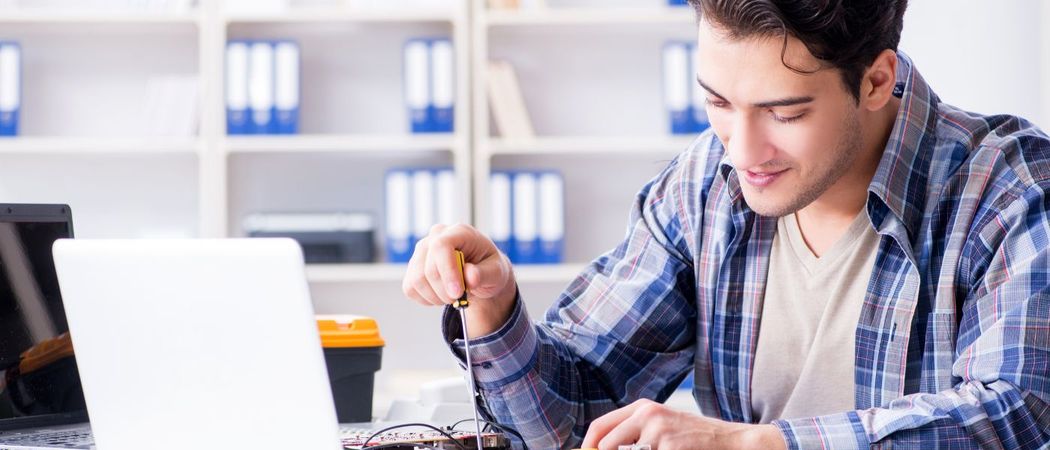 ¿Qué es ASIR y por qué deberías estudiarlo? | Cesur FP®