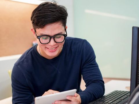 ¿Cuál es la diferencia entre grado y máster? ¡Aclara tus dudas! - Cesur ...